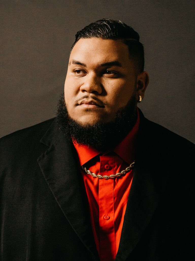Josh Tatofi (Holo Holo Music Festival) Josh Tatofi (Holo Holo Music Festival)